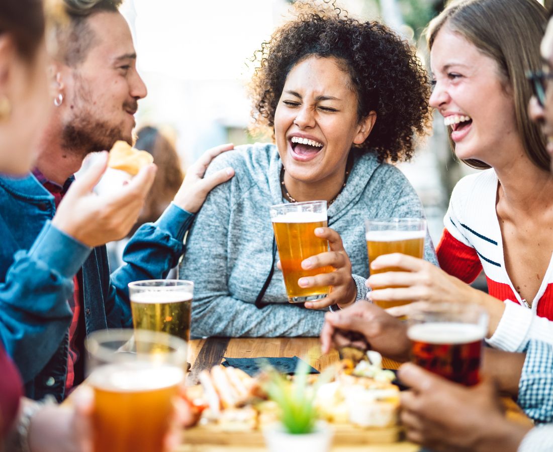 How to Play Pub Golf: The Ultimate Guide - Gin and Gemini